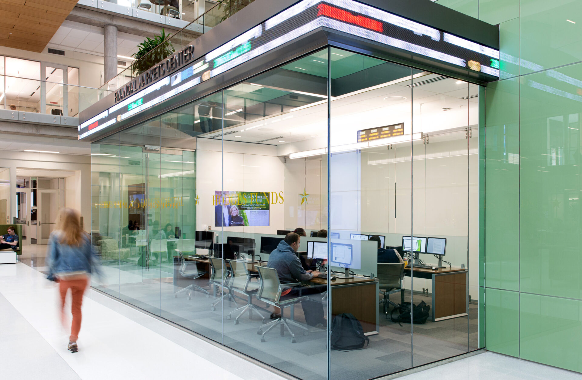 Baylor University Paul L. Foster Campus for Business and Innovation ...